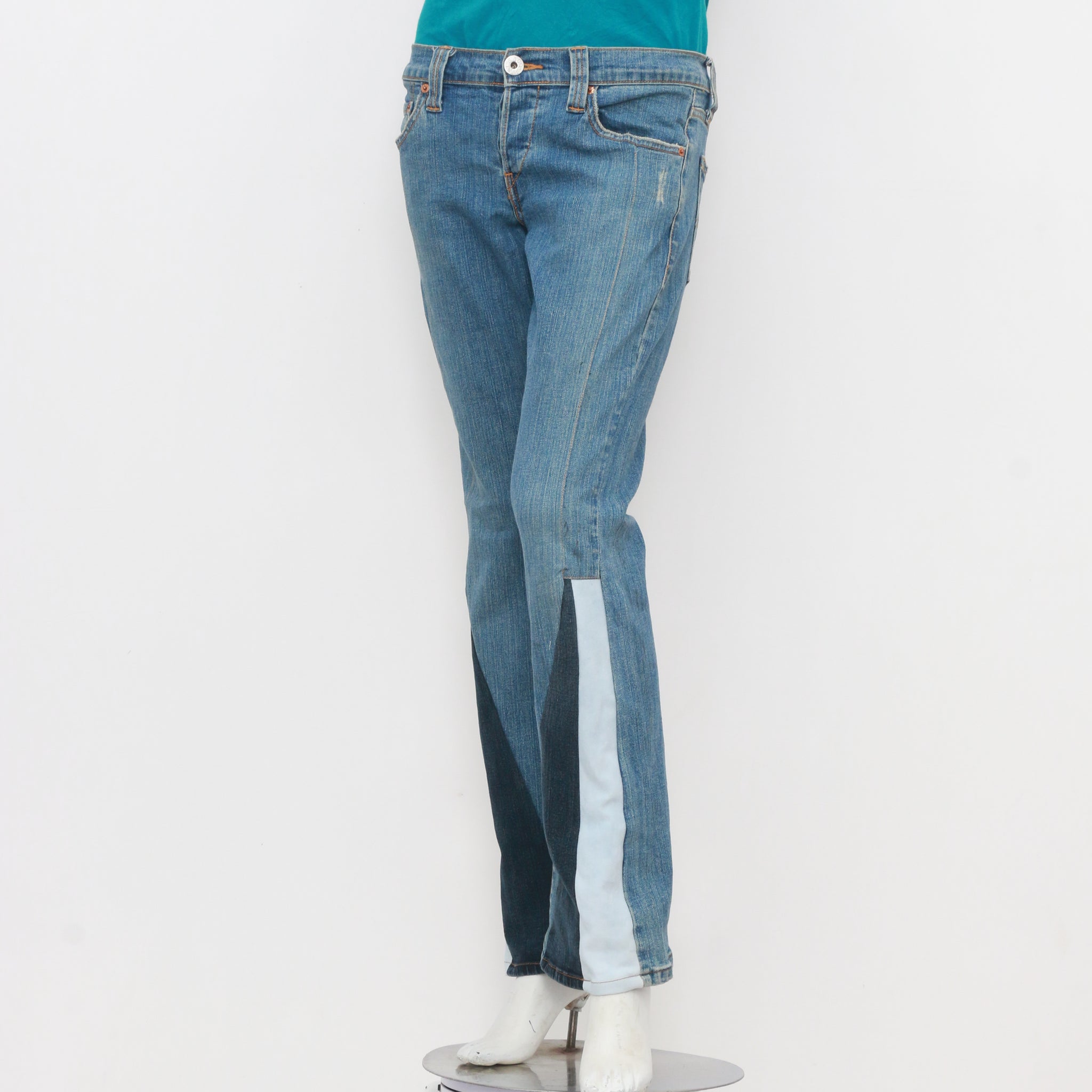 Reworked Ladies flared jeans – Creed Vintage