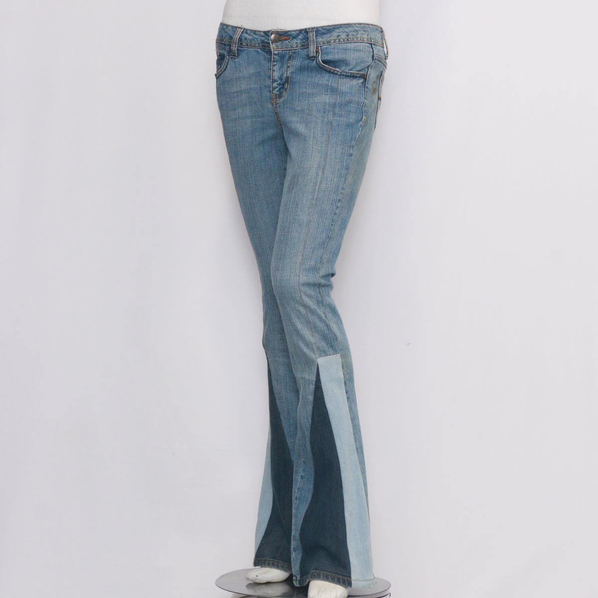 Reworked Triangle Patch Denim Flared Pants for Ladies – Creed Vintage